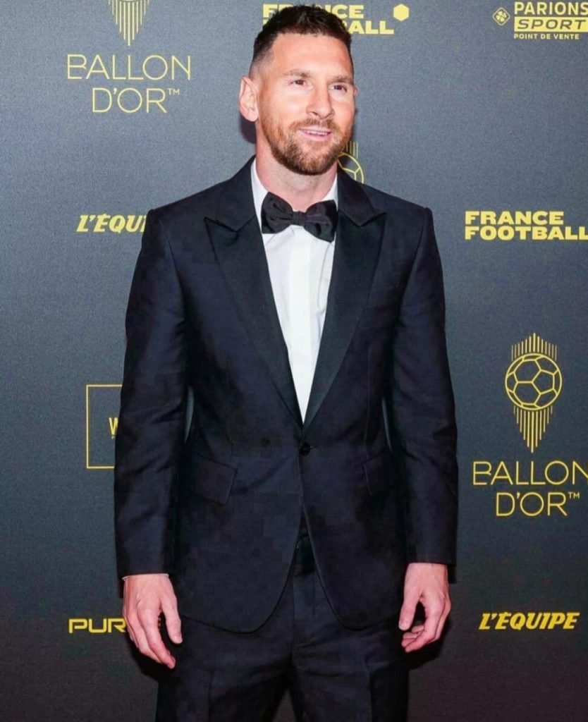 Lionel Messi ganó su octavo balón de oro: imágenes de una noche soñada ...